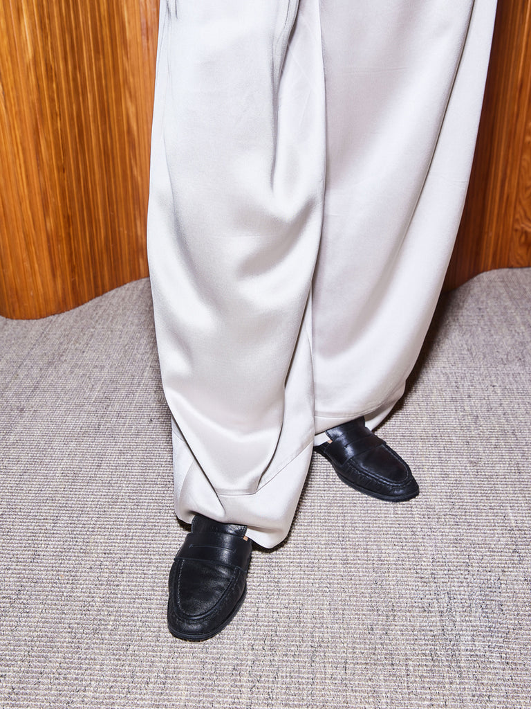Airola Black Nappa Loafers | ATP Atelier | Official Site