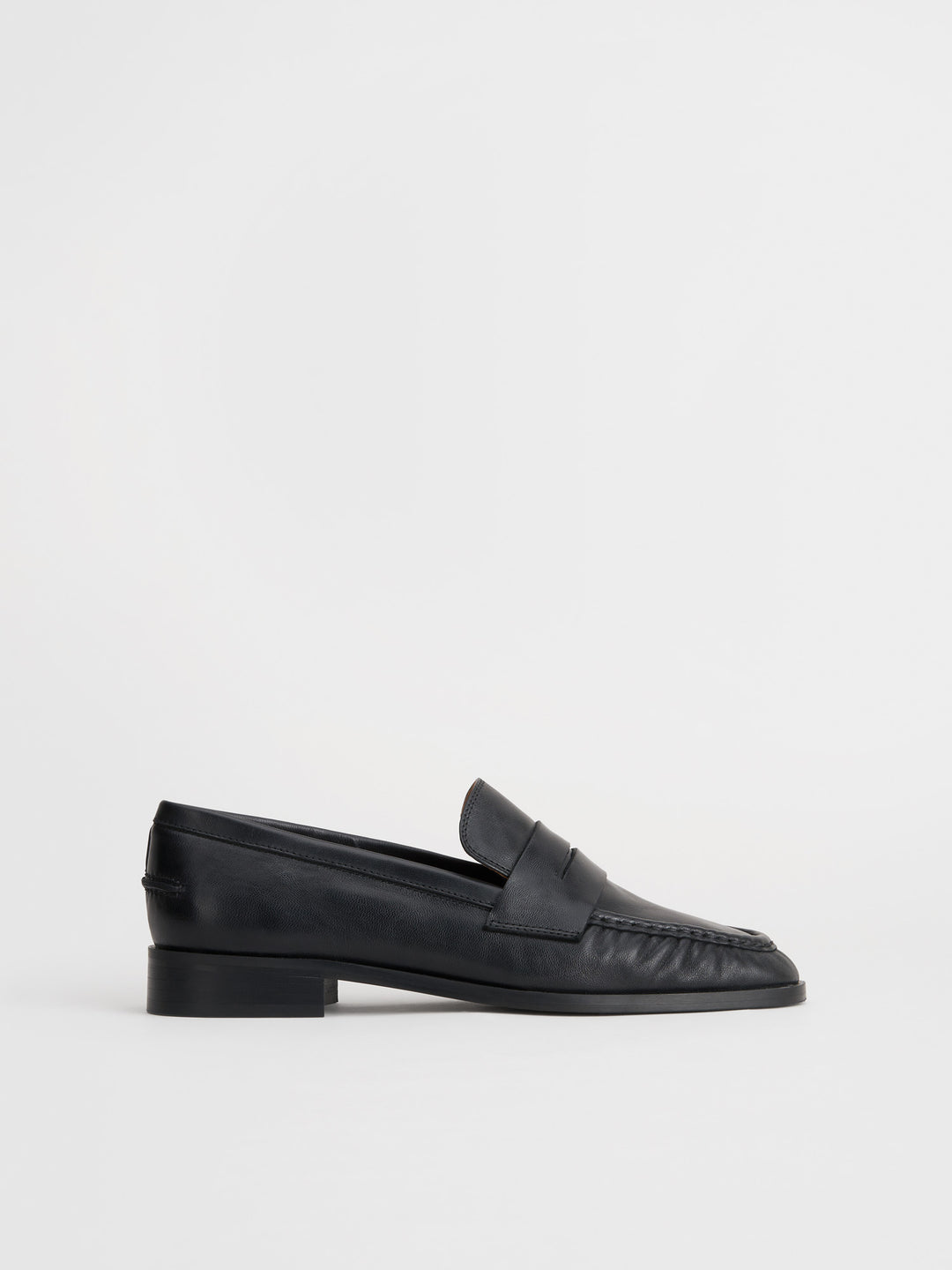 Airola Black Nappa Loafers | ATP Atelier | Official Site